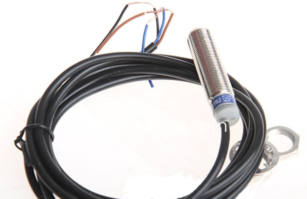 Sensor inductivo metalico m12 3 hilo telemecanique xs612b1pbl2